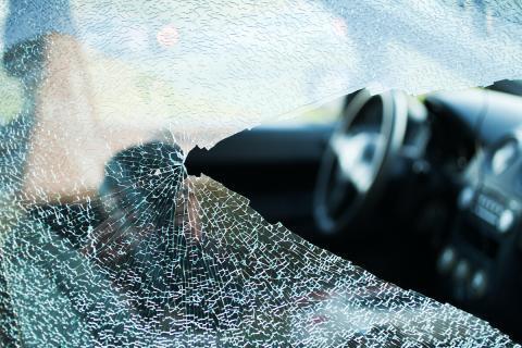 What to Do If Your Window is Broken - Auto Glass Estimator™